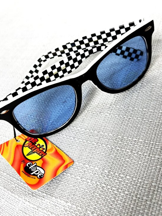Elope | Accessories | Elope Vintage Classsic 8s Checkers Sunglasses Nwt ...
